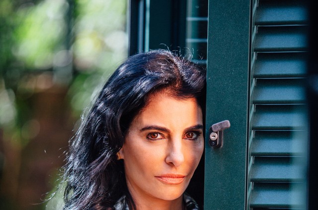 Antonia Frering volta à TV em 'Baile de máscaras' | Ancelmo - O Globo