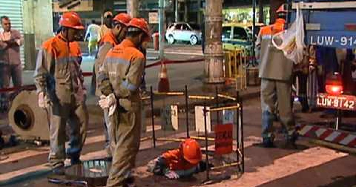 G1 - Light troca transformador danificado em explosão em Copacabana ...