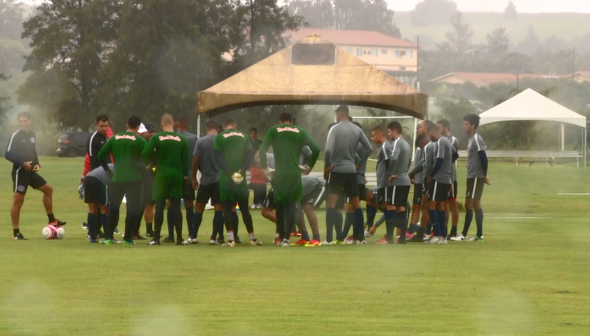 Com espaço para reforços na lista, RB Brasil inscreve 20 nomes para a ...