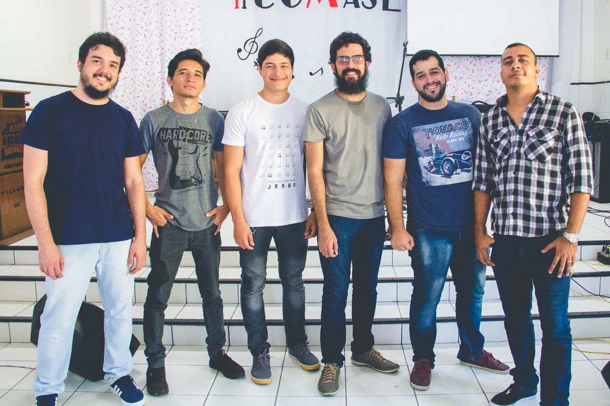 Banda Prostrados lança o primeiro EP em show nesta quarta em Belém ...