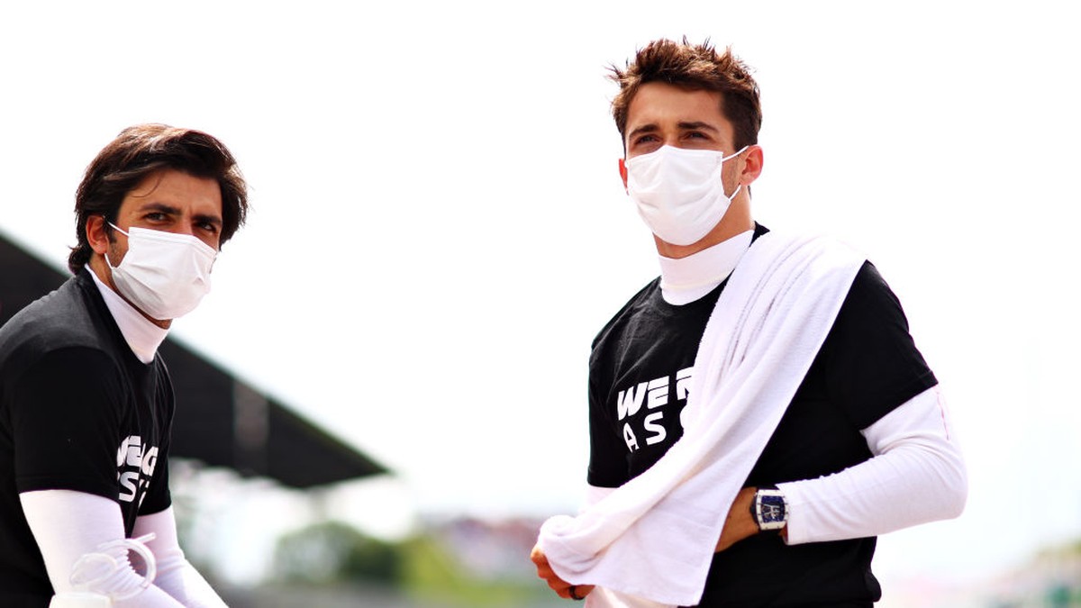 Chefe da Ferrari se diz feliz com Leclerc e Sainz: "Melhor dupla da F1" | fórmula 1 | ge