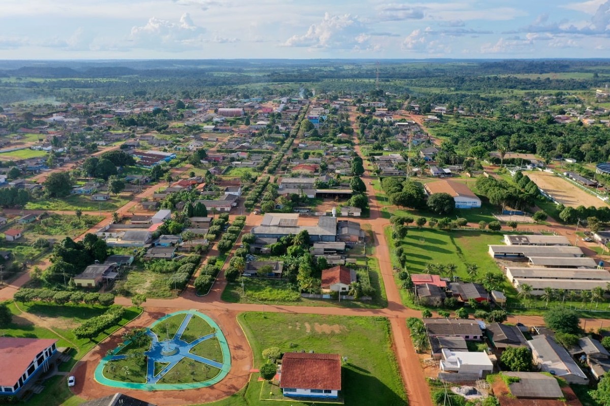 Para barrar avanço da Covid-19, Apuí fecha estabelecimentos e suspende ...