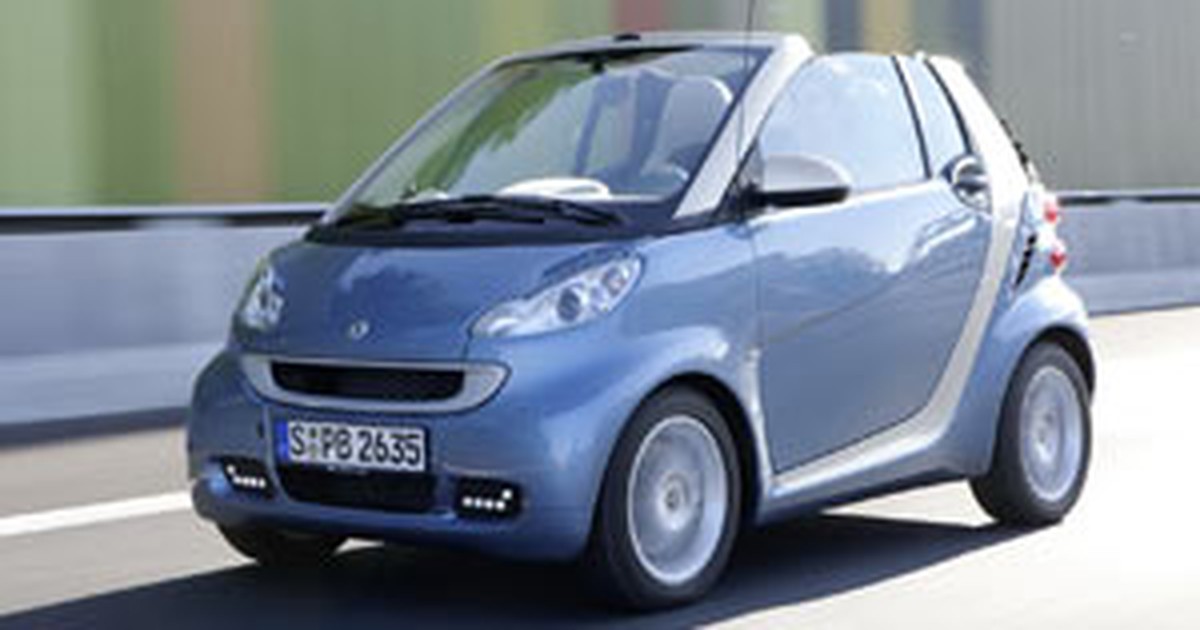 Auto Esporte - Smart Fortwo 2011 fica mais econômico, mas mantém o visual