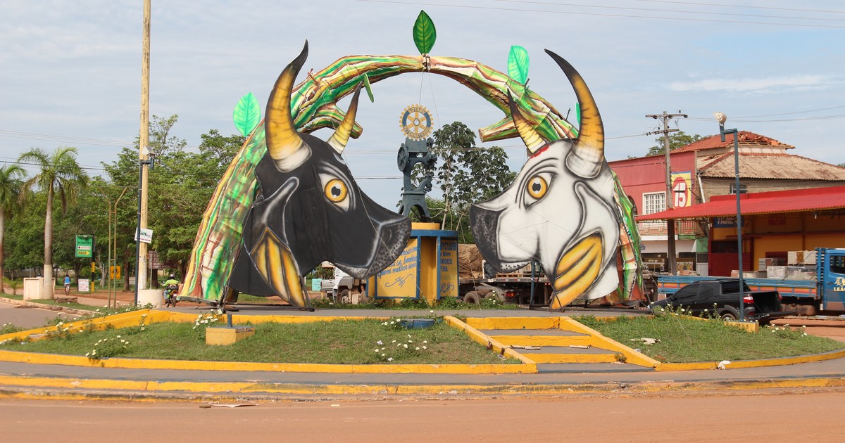 G1 - Bois-bumbá disputam título na 20ª edição do Duelo da Fronteira em ...