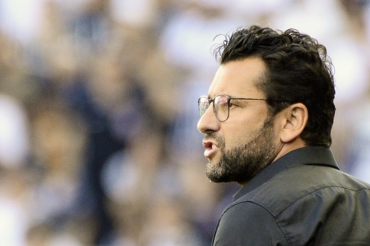 Valentim vence a 1ª no CSA e faz menção especial na coletiva a Felipe ...