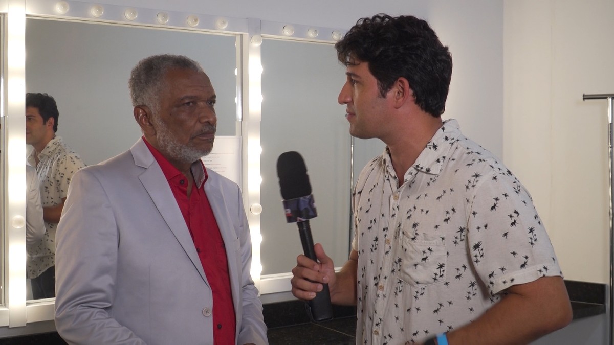 Cantor Nelson Rufino fala sobre seus 55 anos de carreira | Mosaico ...