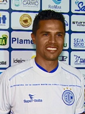 Jardel festeja primeiro gol marcado e elogia papel tático do artilheiro ...