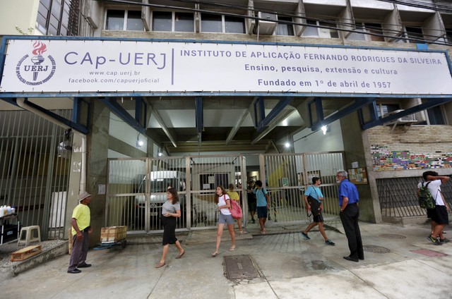 Assim como o CPII, o CAP-Uerj também vai retomar as aulas presenciais ...