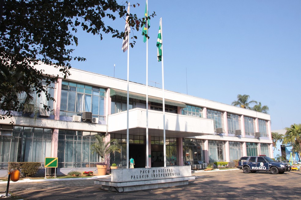 Em sessão tumultuada, Câmara de Valinhos aprova projeto que dá aval ...