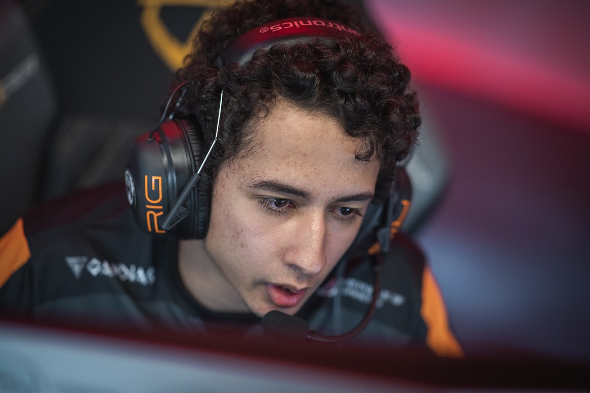 Vai e-vem LoL: anyyy renova com a Uppercut até 2021 | lol | Sportv
