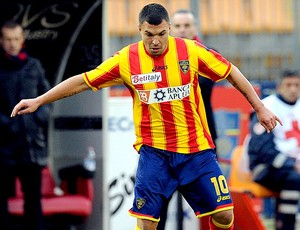 Jogadores do Lecce quase brigam durante coletivo | globoesporte.com