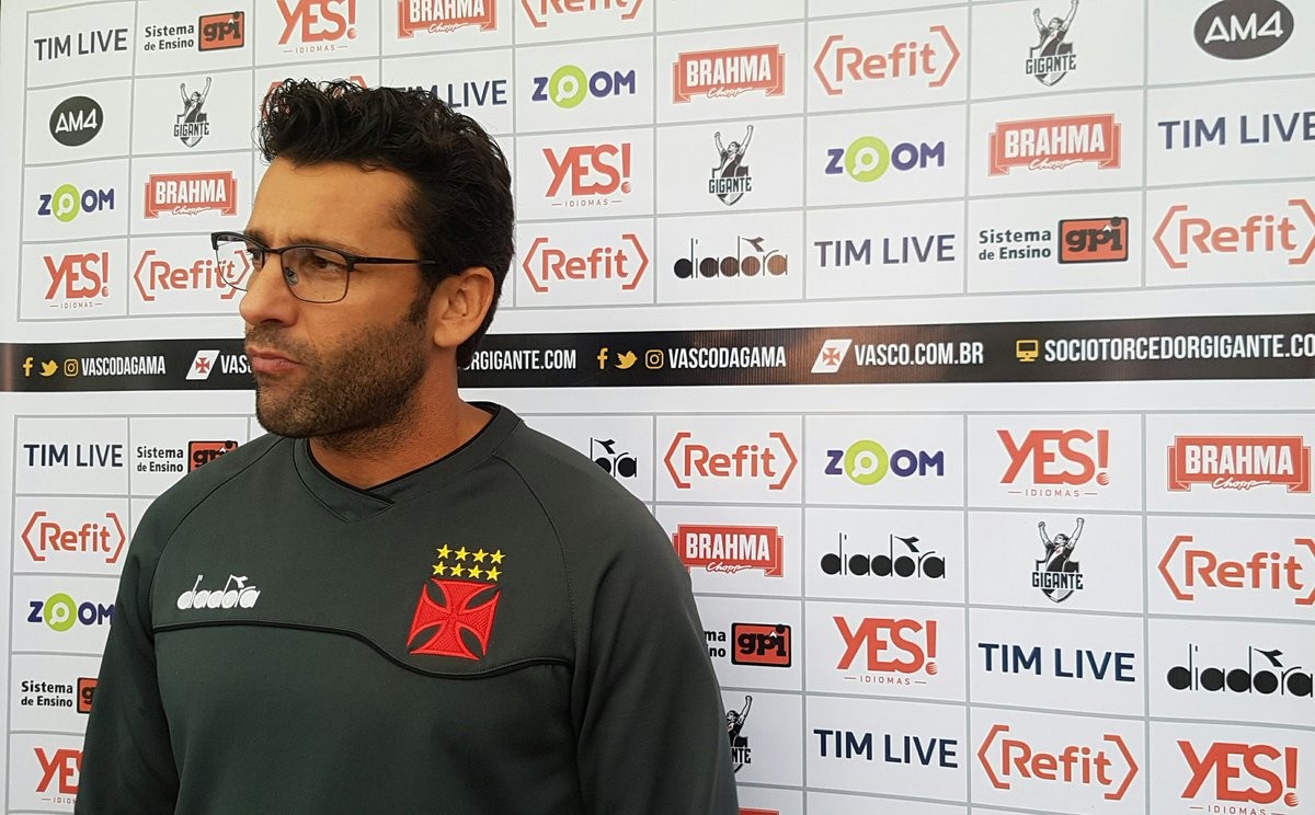 Valentim indica Ricardo como substituto de Castan no Vasco: "Muita ...