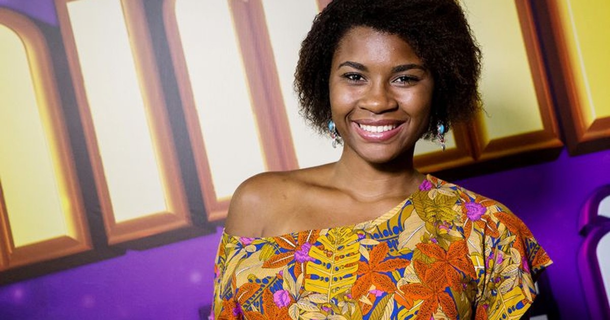 G1 - Ester Freitas se apresenta nesta sexta na Festa São Salvador em ...