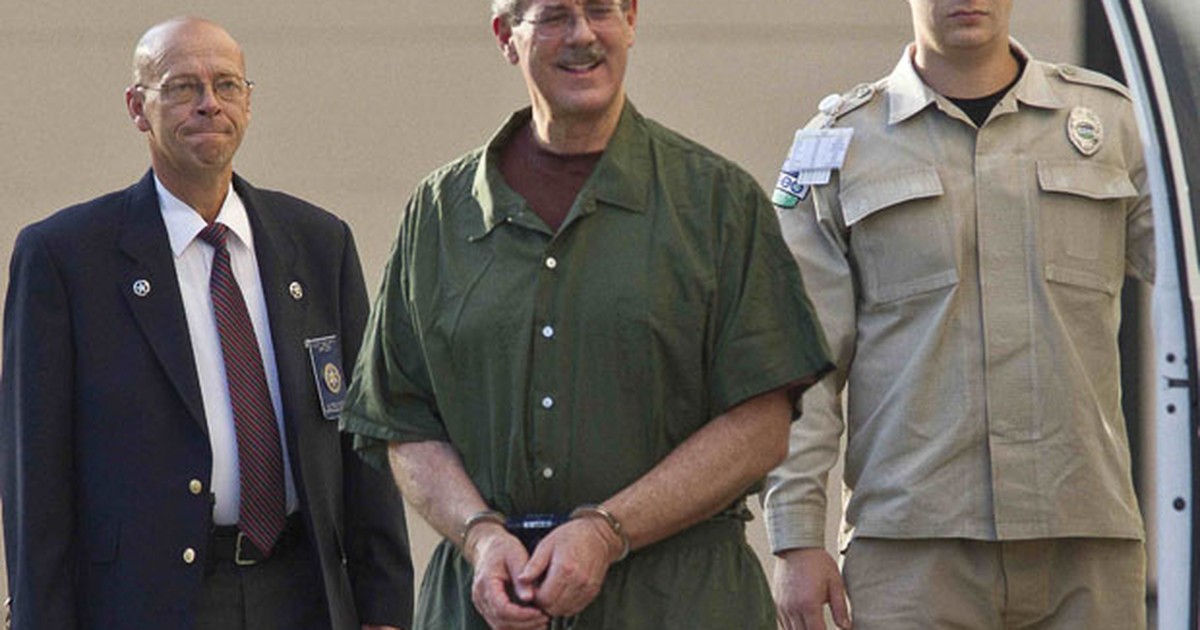 Economia - Investidor americano Allen Stanford é condenado a 110 anos ...