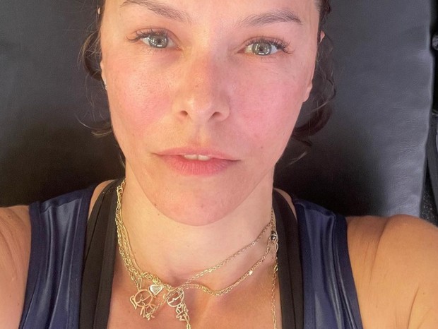 Bianca Rinaldi mostra a beleza natural em dia de academia: 'primeira ...