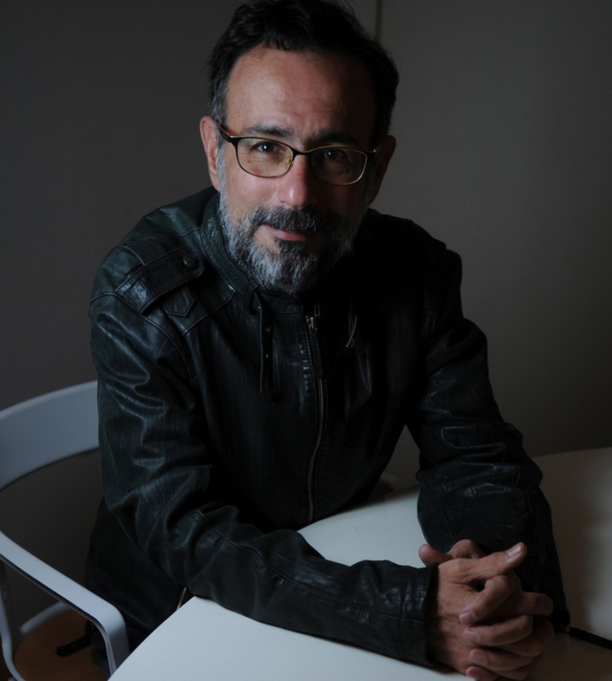 O homem brasileiro, em versão ampliada e atualizada | Eu & | Valor ...