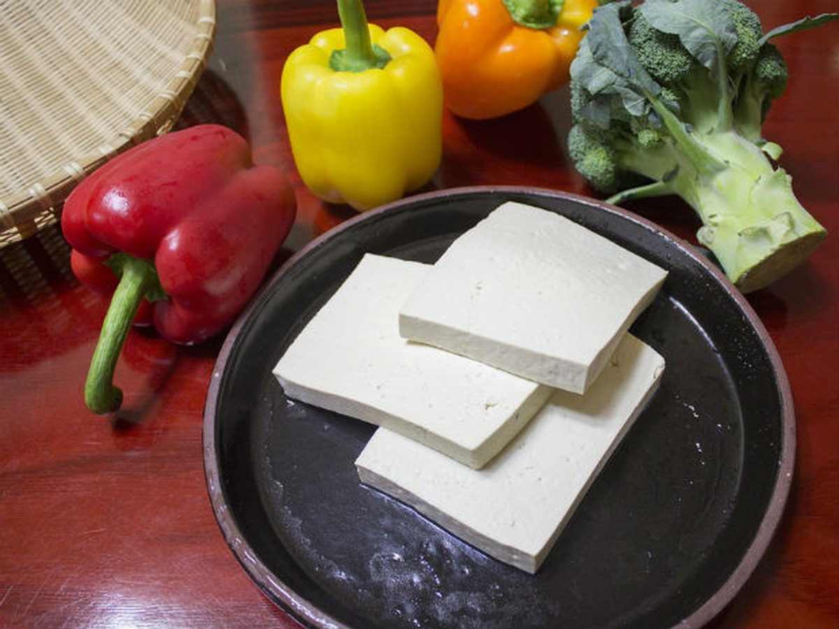 Aprenda a fazer receitas fáceis e gostosas com o tofu, o queijo de soja ...