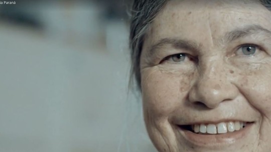 Denise Roman é Bicho do Paraná: conheça a história da artista ...