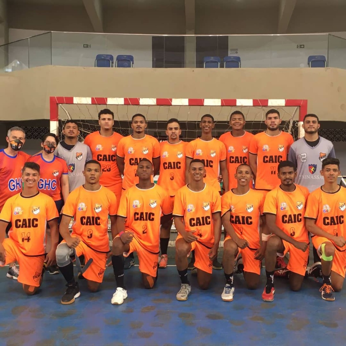 Brasileiro de handebol: com times masculino e feminino, GHC luta por ...