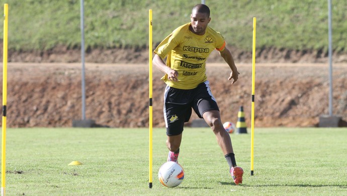 De quatro renovações almejadas, a de Maicon Silva é tida como mais delicada