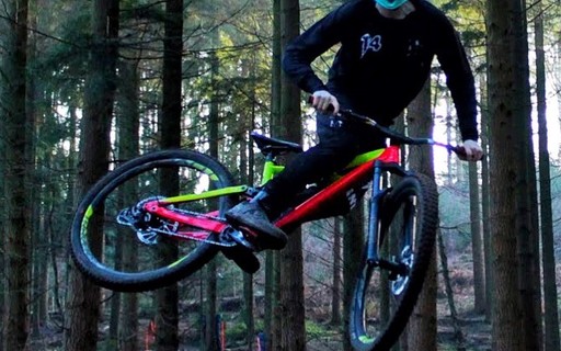 Conheça Xavier Hopkins, jovem cego que sonha em se tornar profissional ...