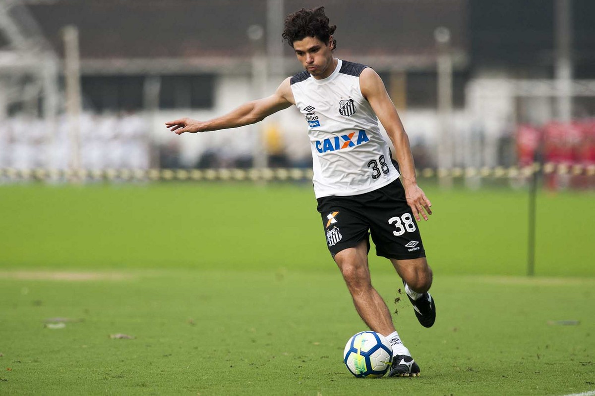 Dodô explica dificuldades do Santos no México e mira clássico ...