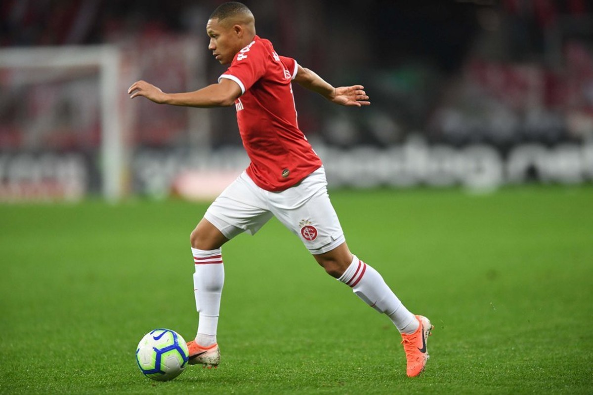 Lei do Ex? Wellington Silva reencontra Flu em busca de gol para ...