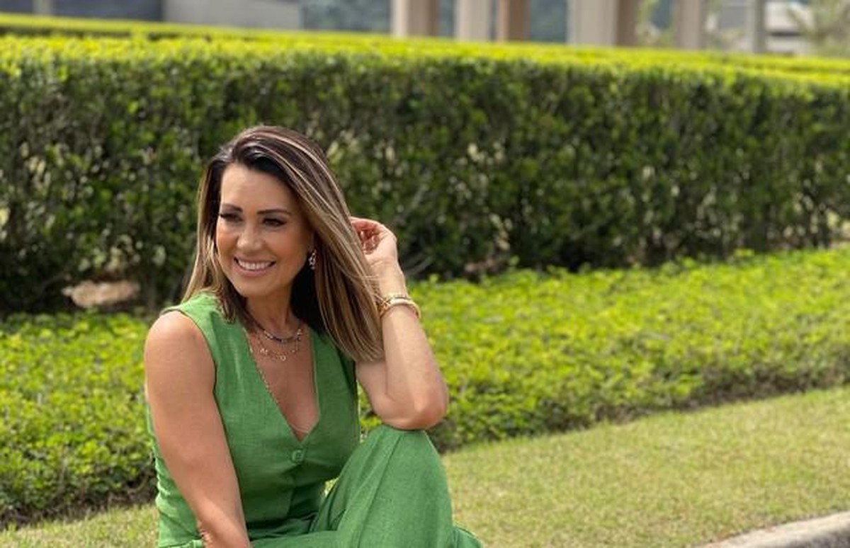 Solange Frazão exibe mudanças no corpo em vinte anos | Celebridades | Vogue