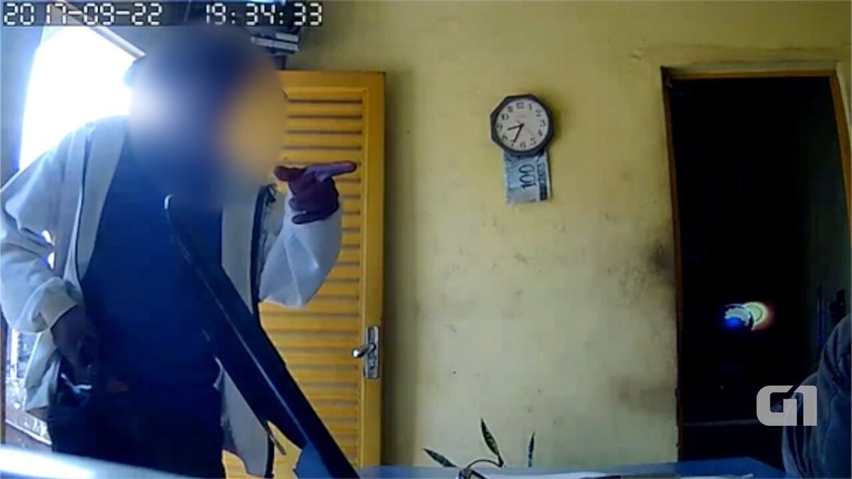 Após Assalto Vítima Persegue E Atropela Criminoso Em Taubaté Vídeo