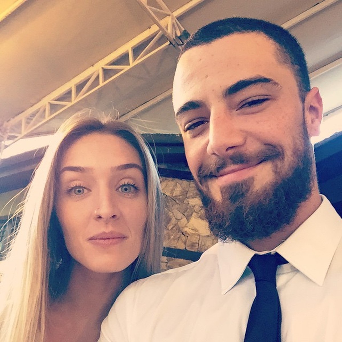 Felipe Titto e Mel Martinez reatam casamento em segredo | Celebridades | Vogue