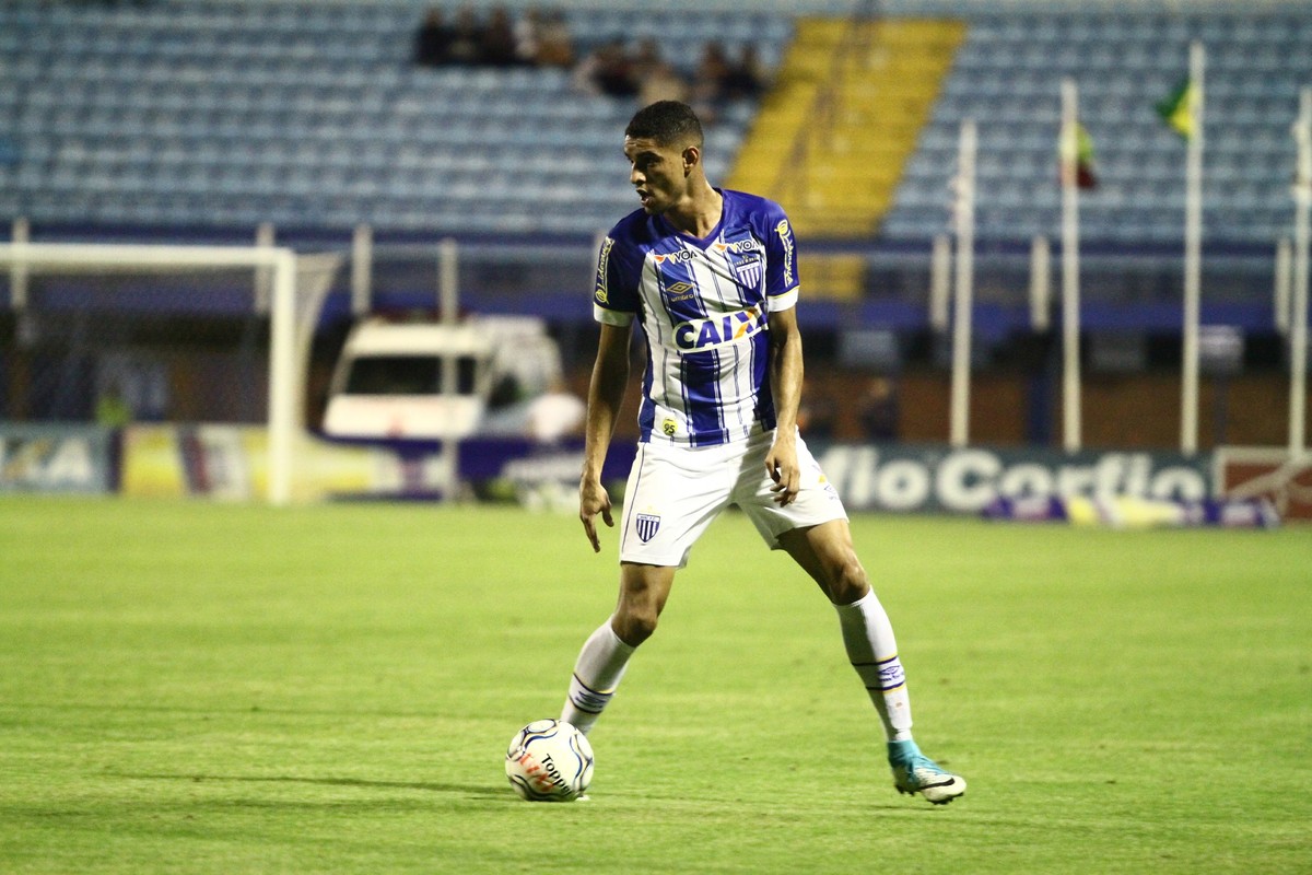 Daniel Amorim curte boa fase e promete "trabalho triplo" para seguir ...