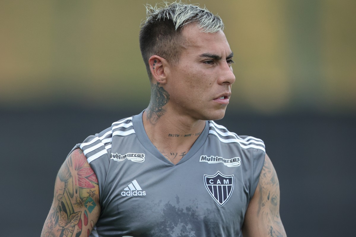 Com 100 jogos no Atlético-MG, Vargas elege gol contra o Grêmio em 2021 ...