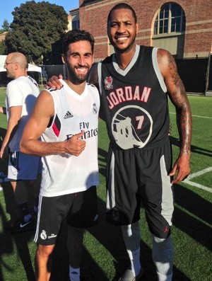 Carmelo Anthony faz sucesso em treino do Real Madrid em Los Angeles ...