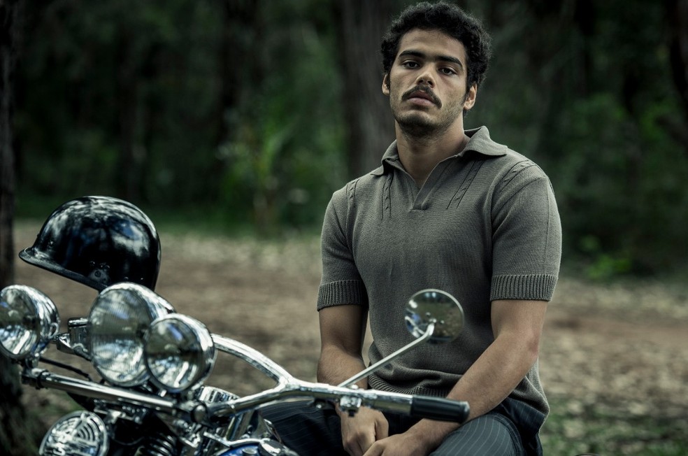 Débora Falabella e Enzo Romani comentam final trágico de 'Se Eu Fechar ...