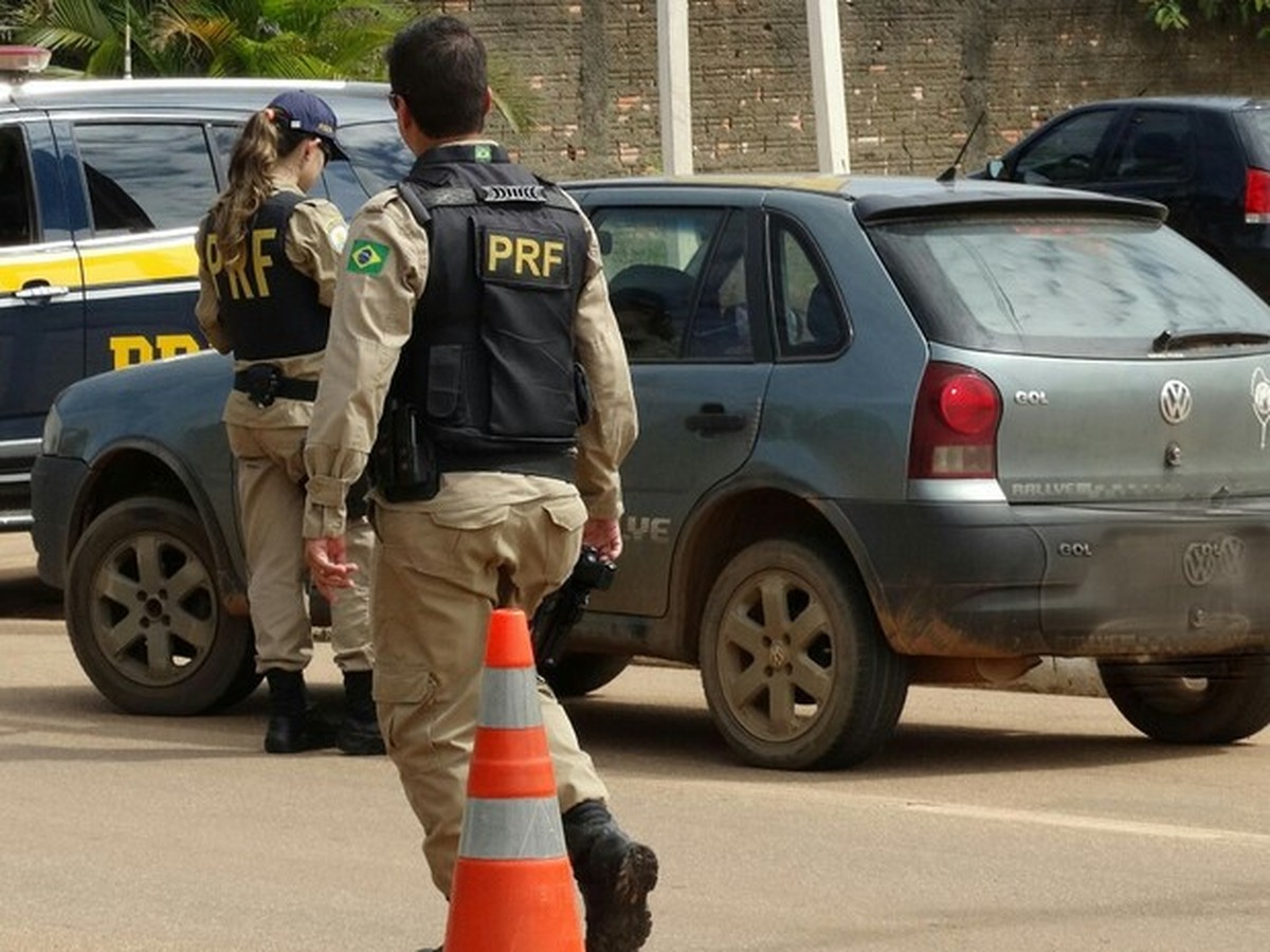 Mulher é presa por avisar em rede social sobre blitz policial no Ceará ...