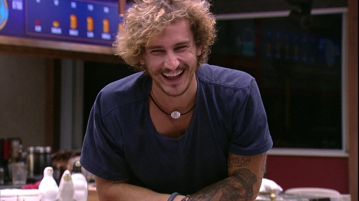 Alan declara: 'Meu coração é da Hana' | casa bbb | Gshow