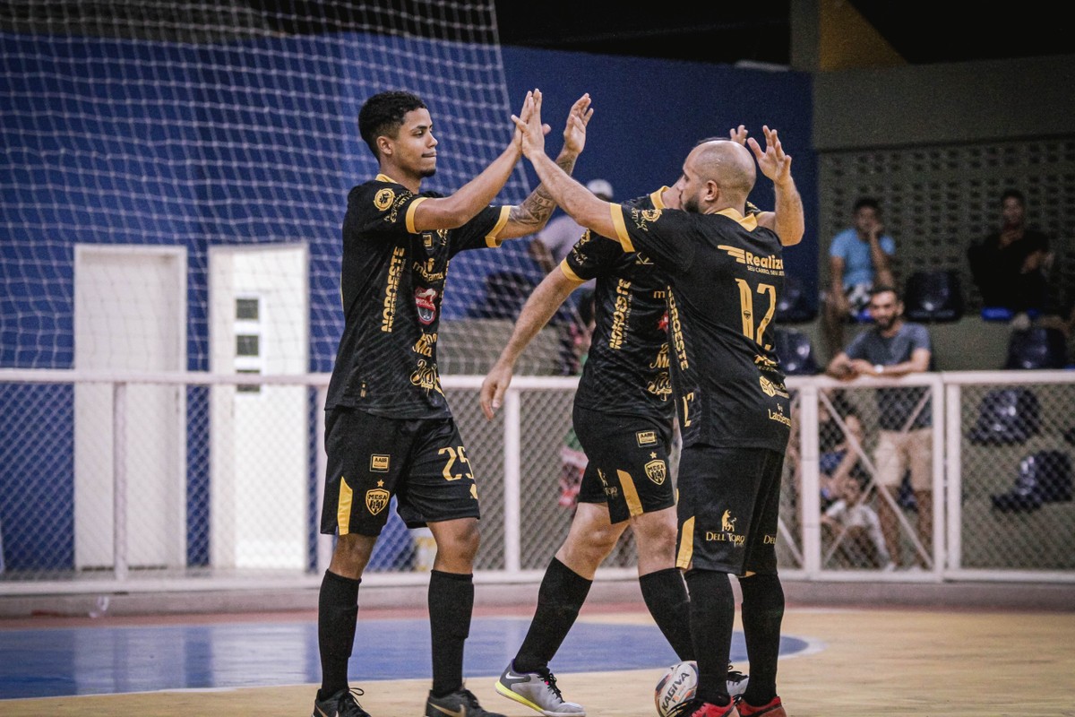 Piauiense de futsal: AABB segue 100% e lidera estadual; veja ...