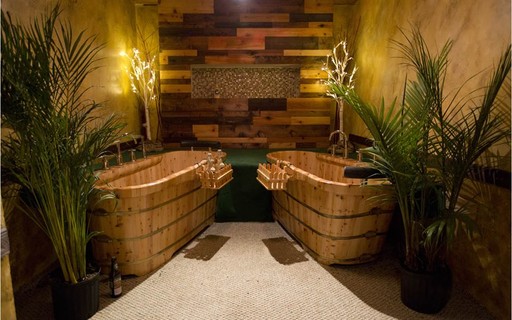 Spa de cerveja promete diminuir o estresse - Época Negócios | Vida