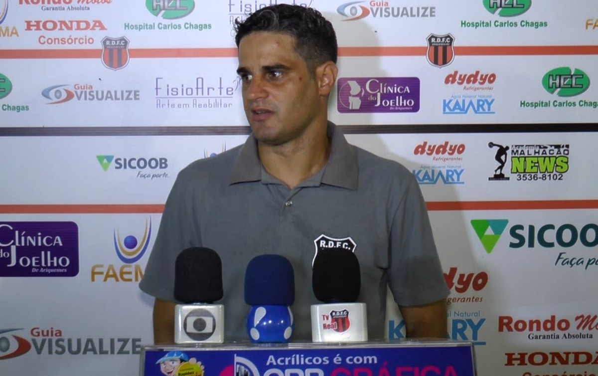 Técnico André Alexandre comanda time de base do Real no Estadual Sub-20 ...