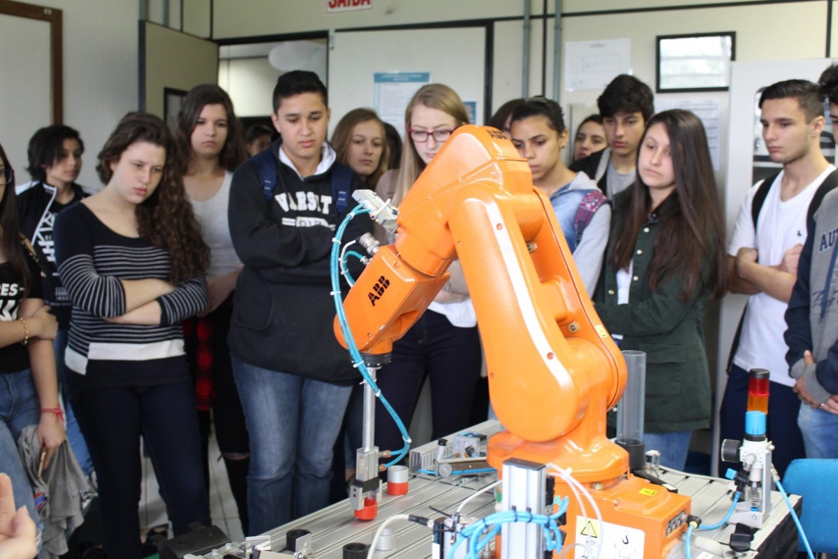 Senai em SC promove visitação de escolas, oficinas e outras atividades ...