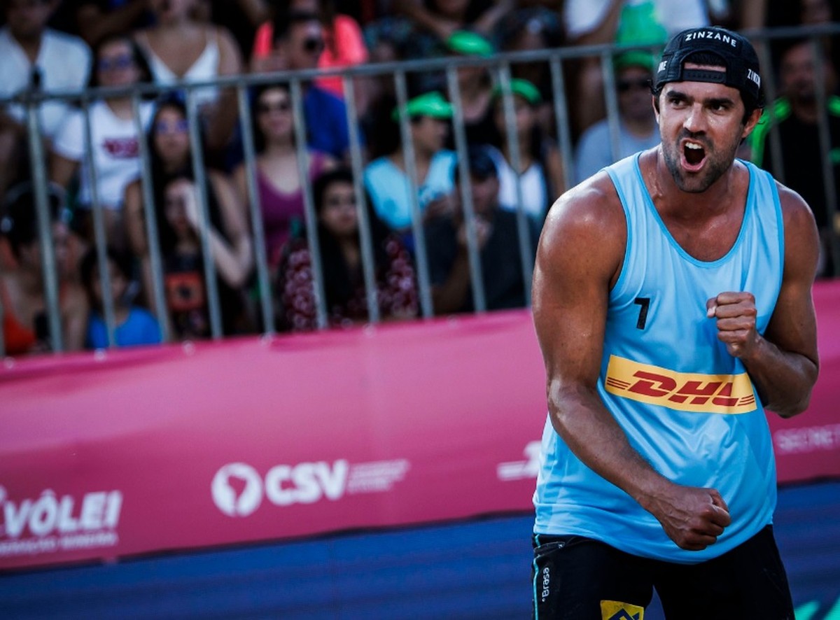 Torneio homenageará Vitor Felipe, medalhista na Copa do Mundo de vôlei ...