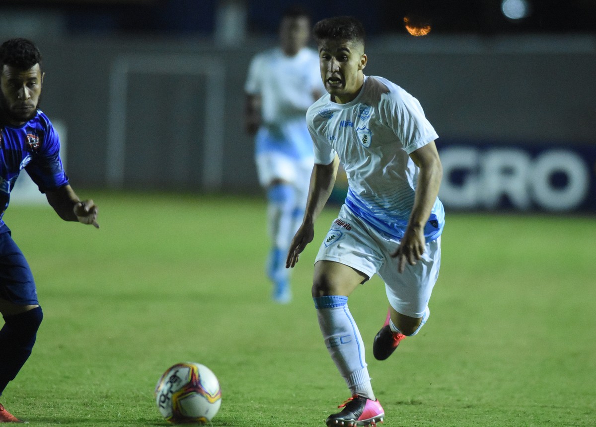 Victor Daniel comemora sequência no Londrina e busca evolução: "Pegando ...