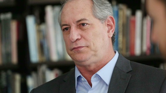 Ciro diz que país precisa de uma 'reforma urbana' e defende moradias ...