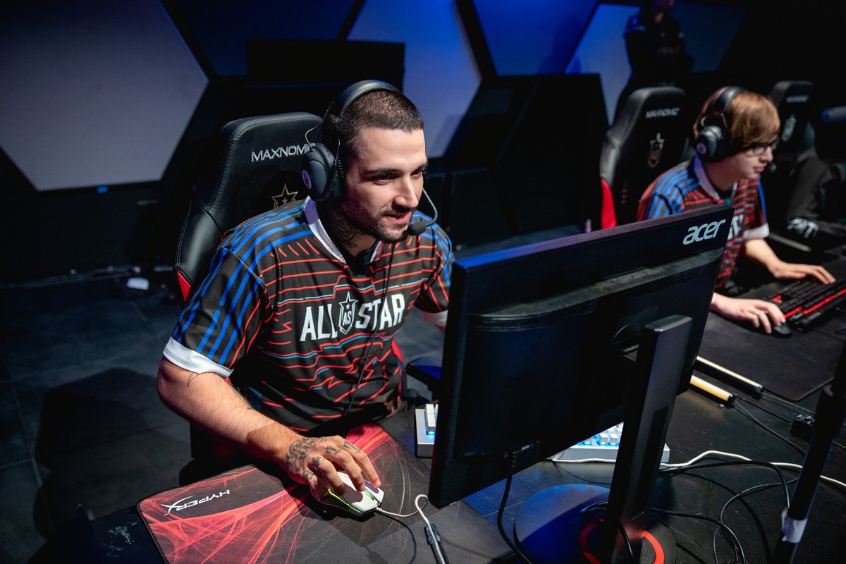 Felipe "brTT": principais fatos, curiosidades e feitos do maior jogador ...