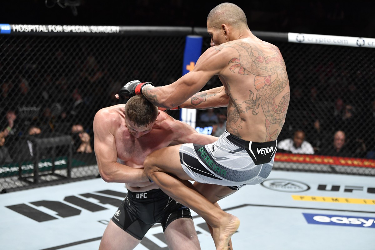 Alex Poatan analisa estratégia para cansar rival na estreia no UFC e ...