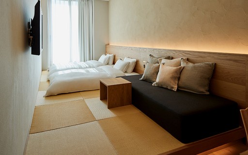 Hotel Muji é uma verdadeira vitrine de objetos da marca minimalista ...