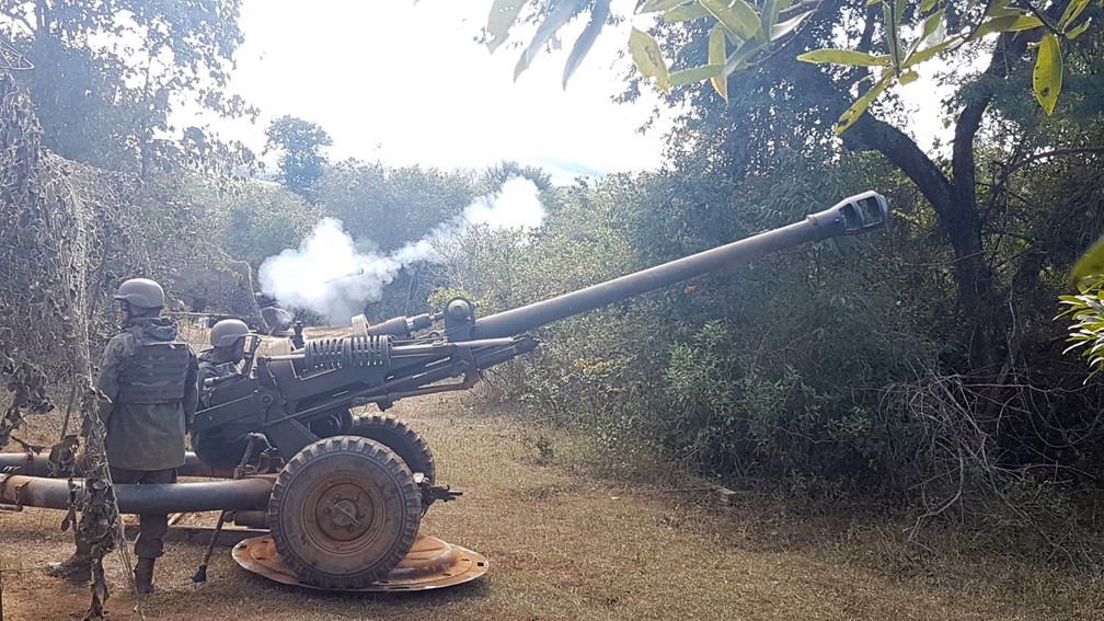 Militares da Marinha realizam treinamento de guerra em São Tomé das ...