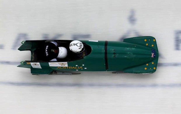 Bobsled: Brasil dribla problemas na estreia, e Jadel sente dor de estômago | globoesporte.com
