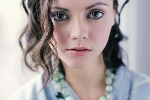 'Pan Am': a protagonista Christina Ricci está noiva de câmera da série ...