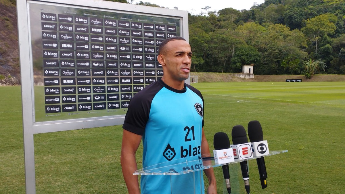 Marçal se apega a lado positivo de fase do Botafogo antes do clássico ...